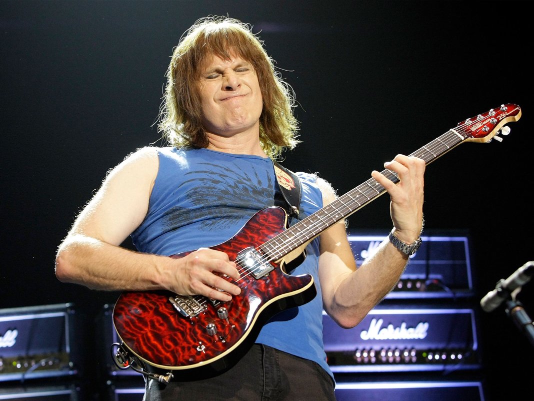 “I play two hours a day. Three is too much, isn’t it?”: Spinal Tap's ...